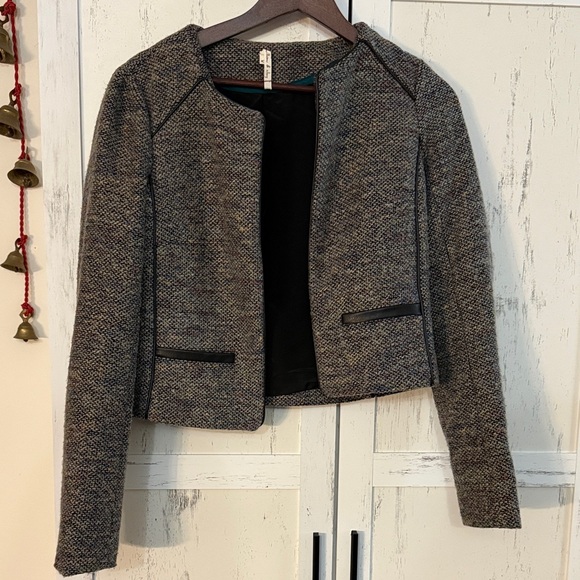 Willow & Clay | Jackets & Coats | Willow Clay Black And Gray Blazer ...